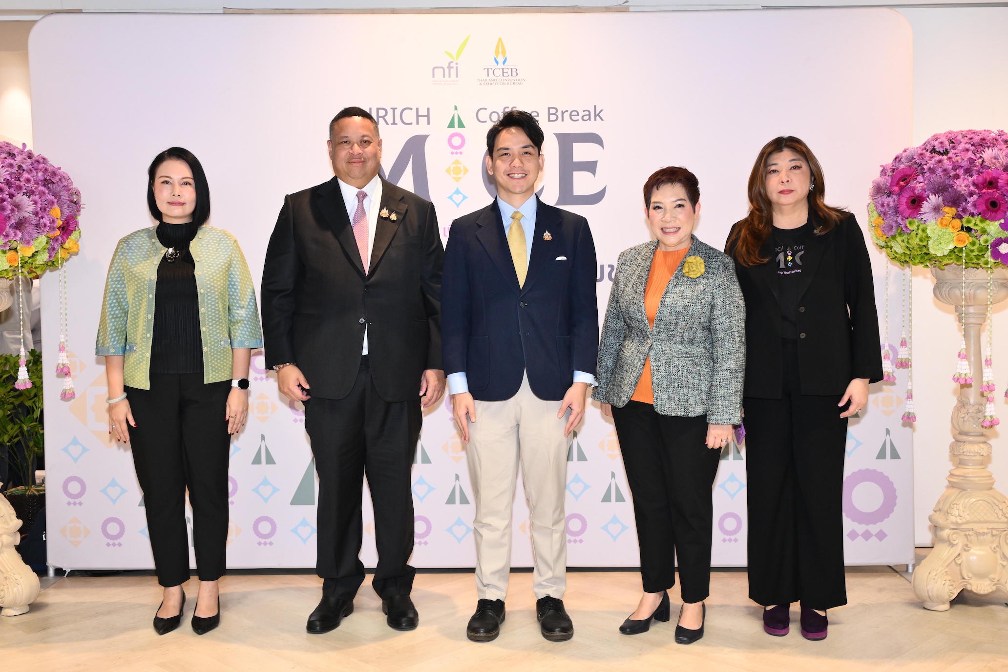 สถาบันอาหาร ร่วมกับ ทีเส็บ แถลงความสำเร็จ Coffee Break เพื่อการประชุม - Creative Econ เว็บไซต์ ...